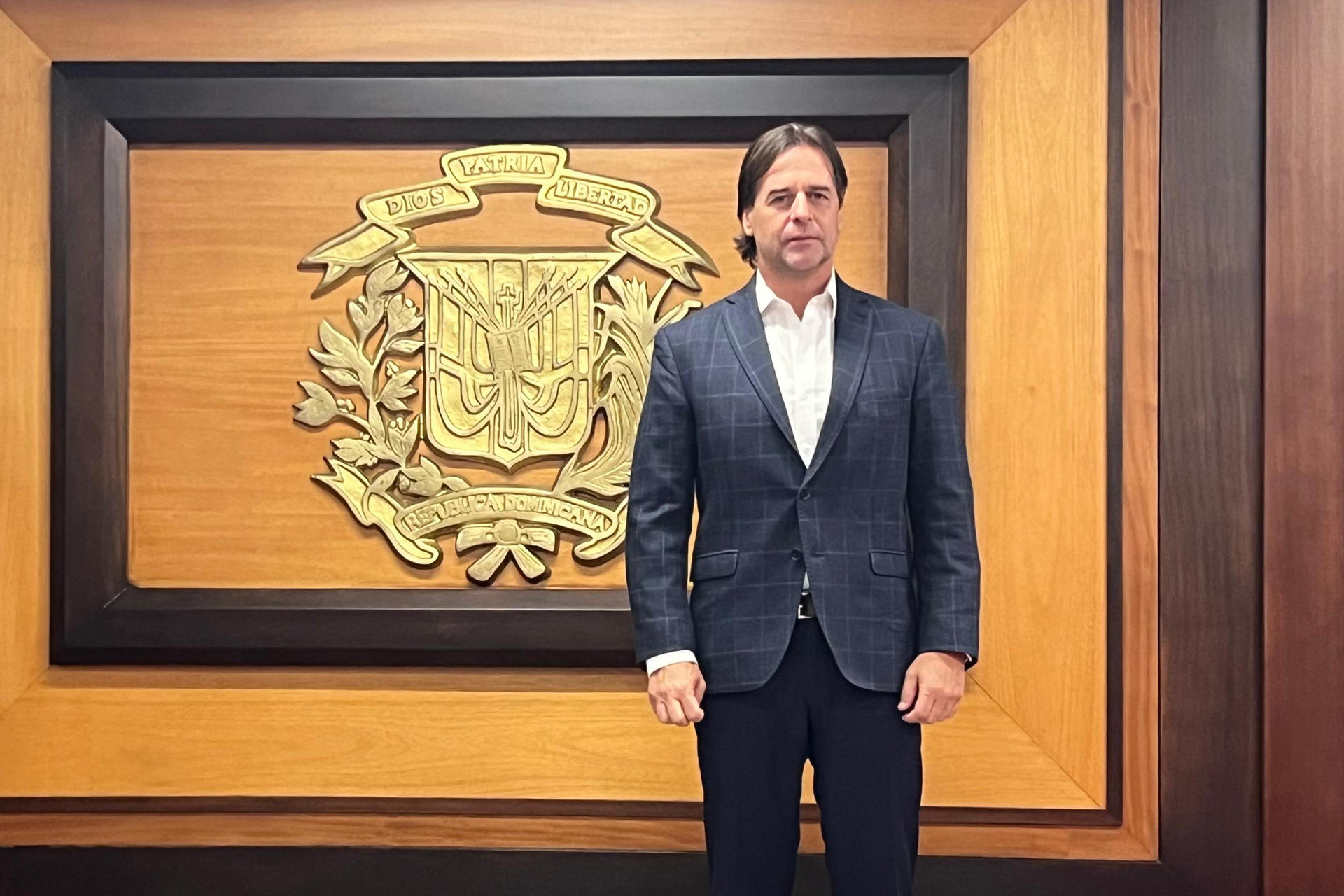 El presidente Lacalle Pou participa este viernes de la asunción de su ...