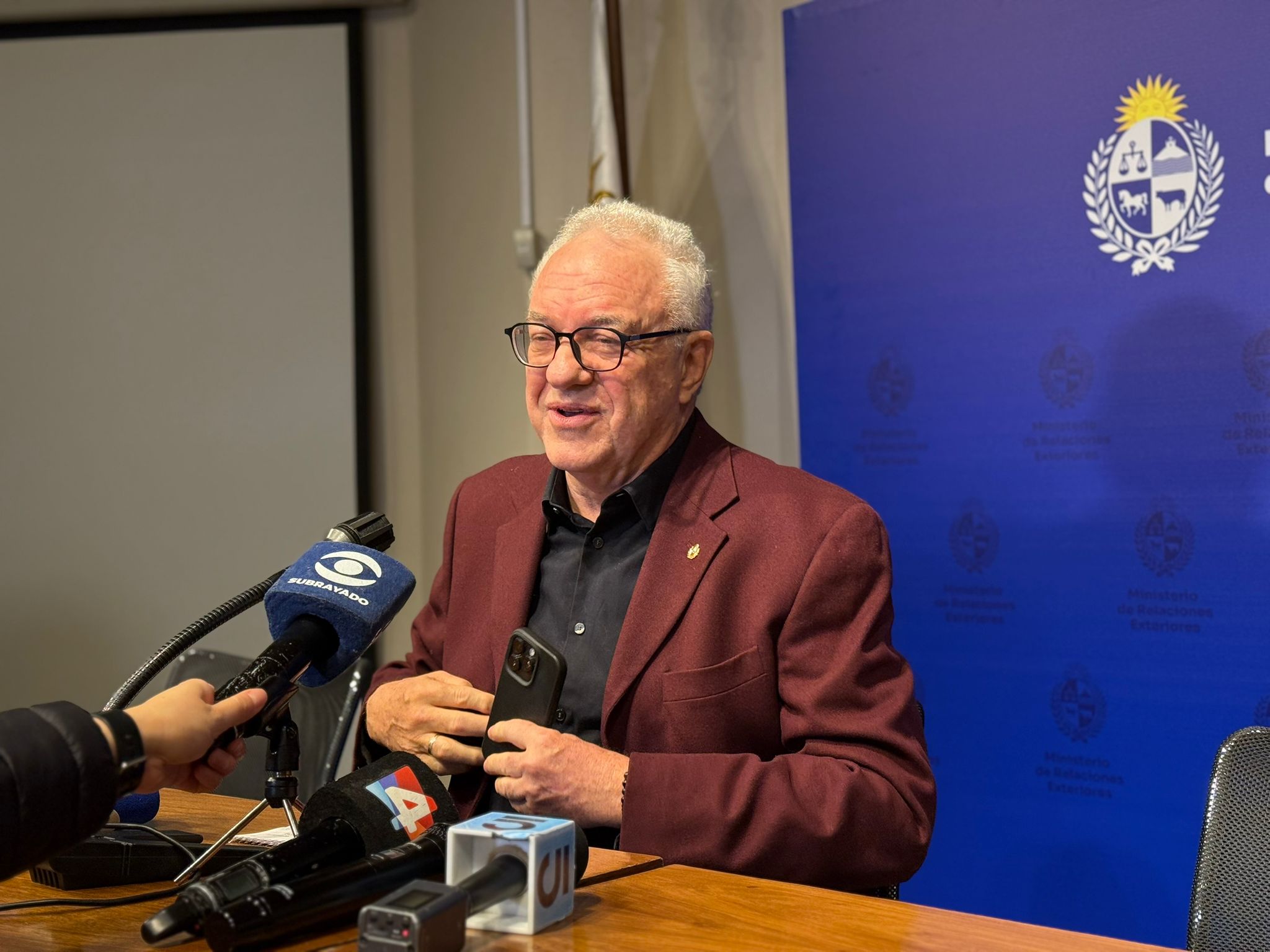 Kiki costa xx enjoyable and entertaining and understands