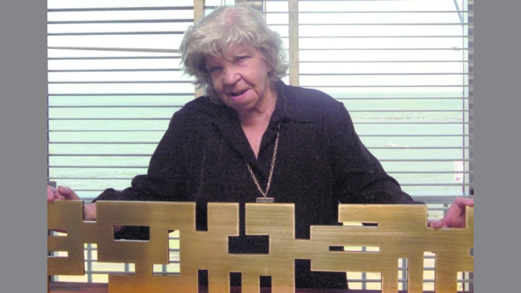 María Freire escultora » Portal Medios Públicos