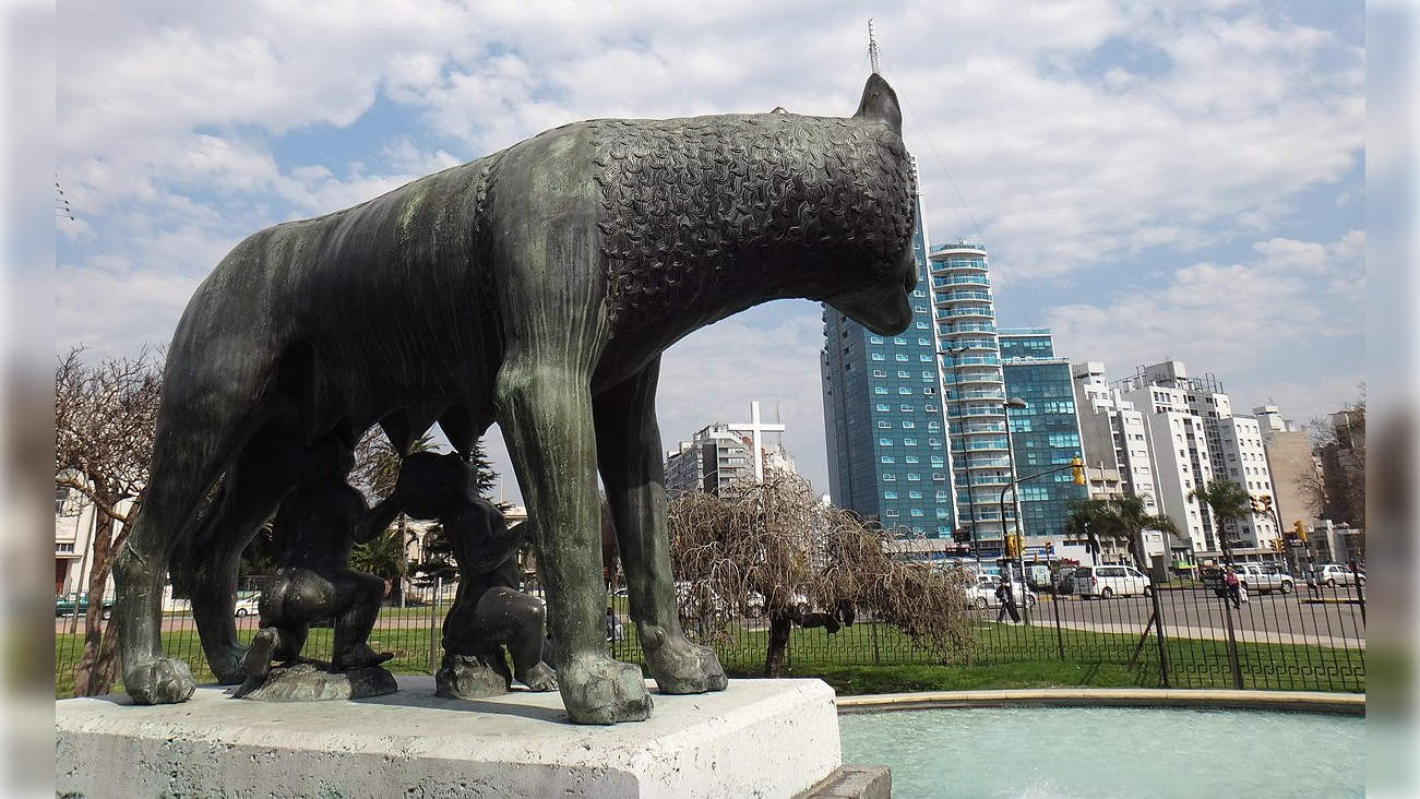 Escultura es cultura. «Luperca, Rómulo y Remo» » Portal Medios Públicos