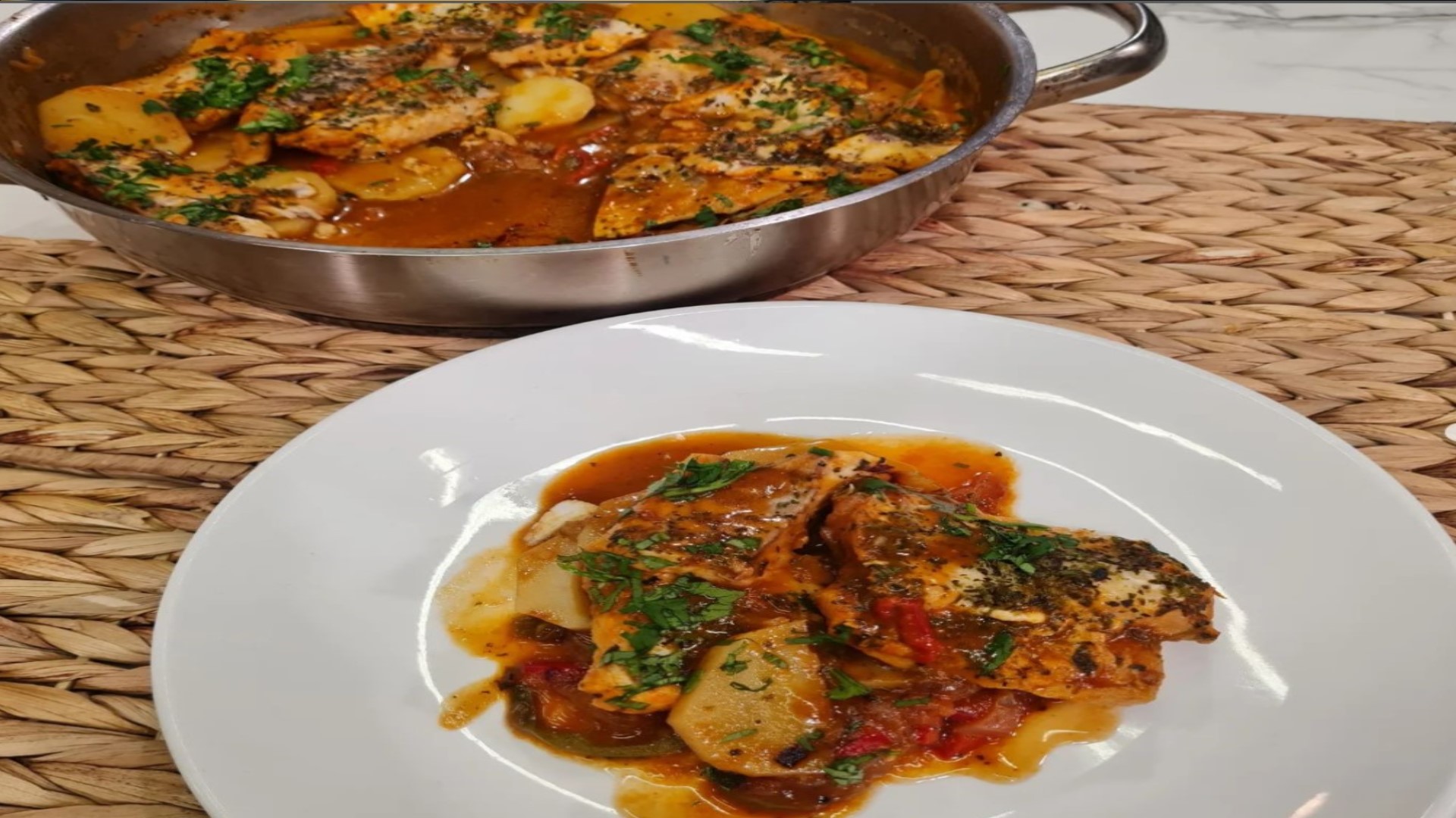 Chupín de pescado y manzanas asadas » Portal Medios Públicos