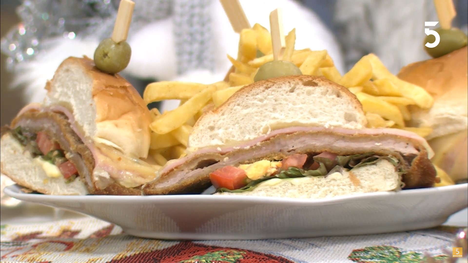 Milanesa completa en 2 panes » Portal Medios Públicos