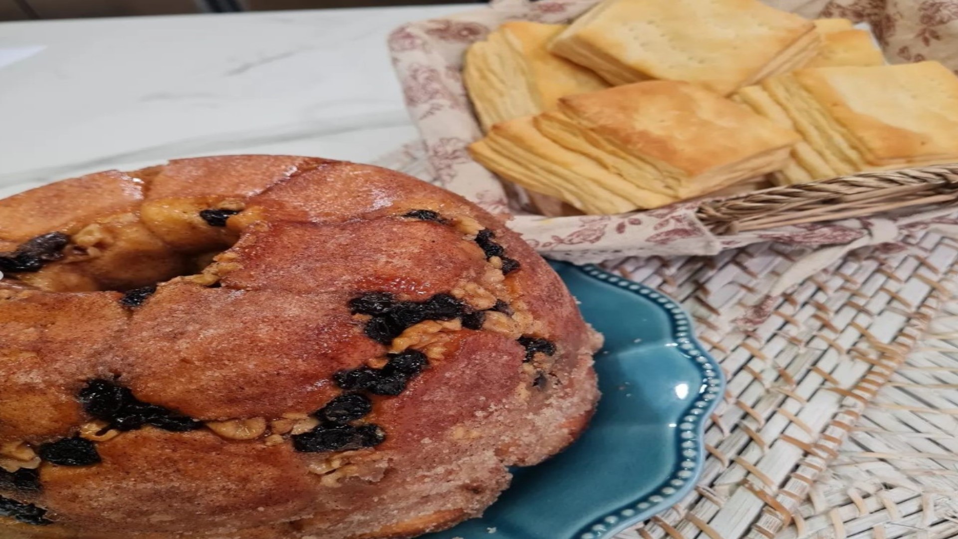 Torta húngara y galleta de campo » Portal Medios Públicos
