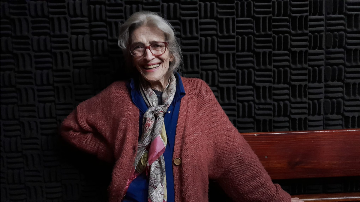 Vera Sienra visitó Radio Cultura » Portal Medios Públicos