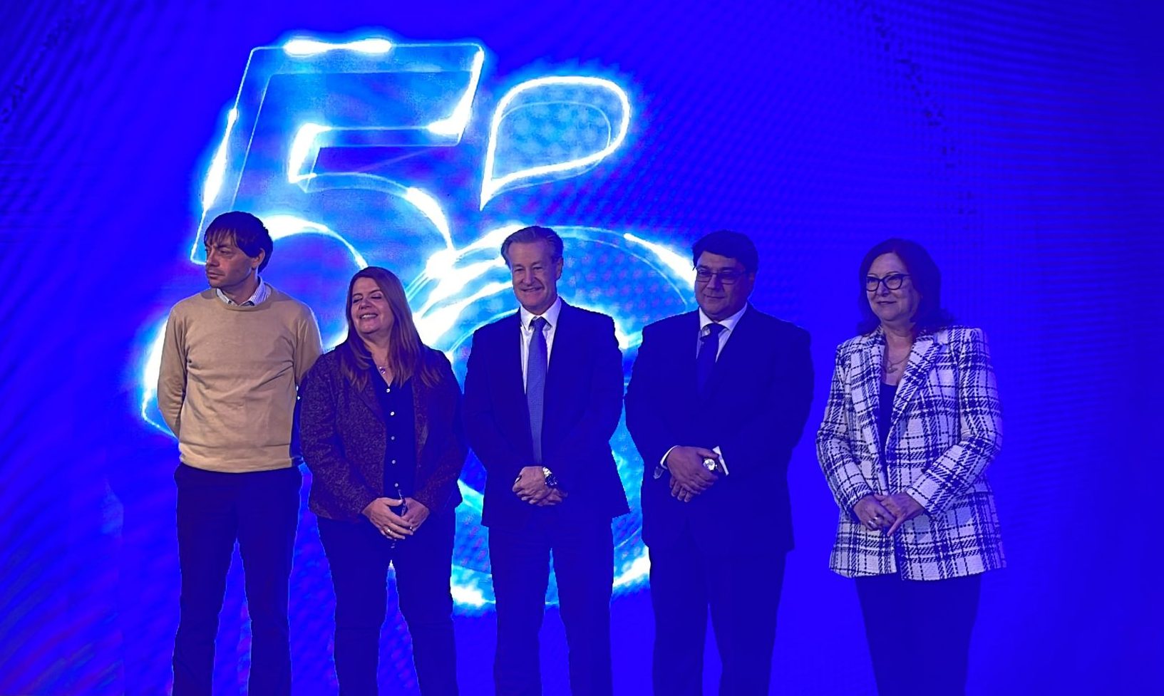 Antel presentó tecnología 5G que ya está disponible en celulares ...